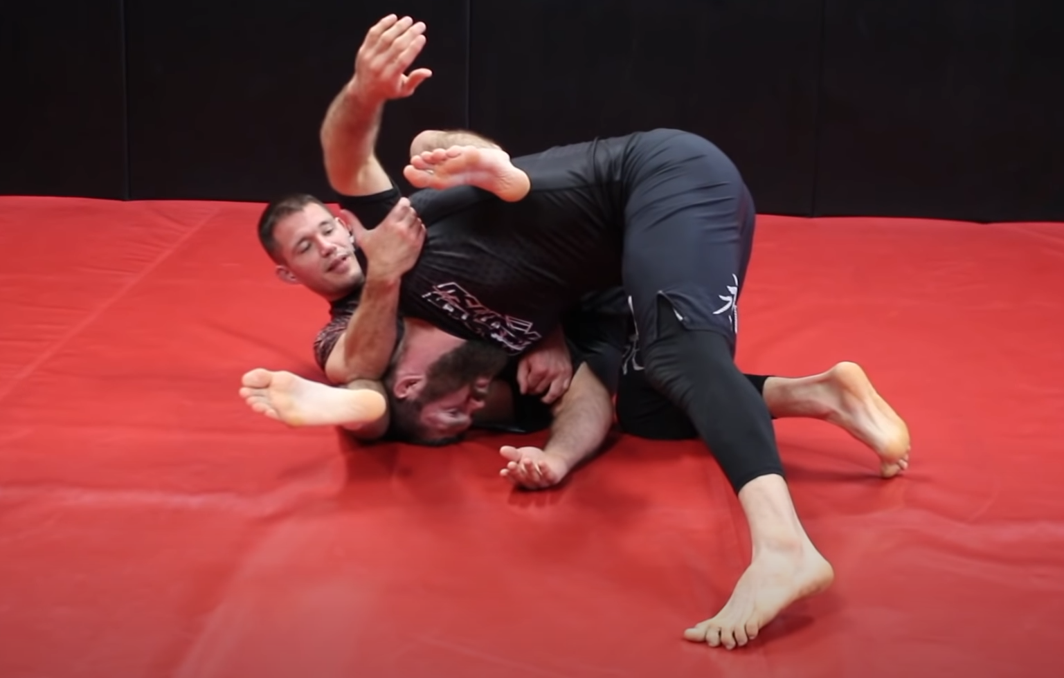 Effective Setup for Peruvian Necktie (And 2 Submission If It Fails ...