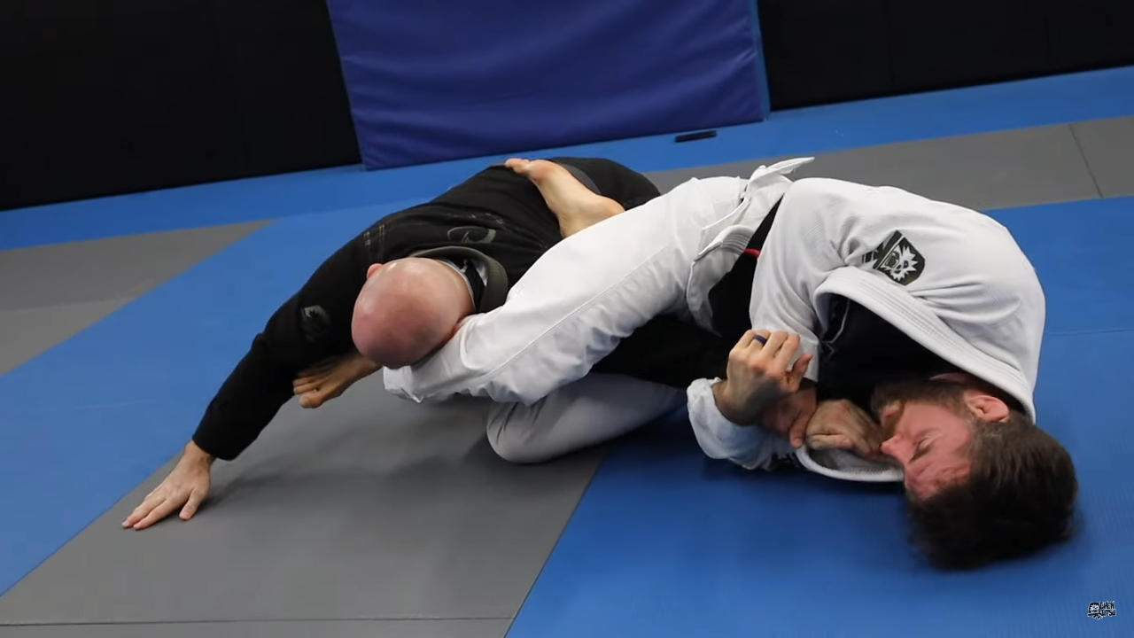 2 Corkscrew Armbars from a Failed Kimura in Full Guard - Chewjitsu.net